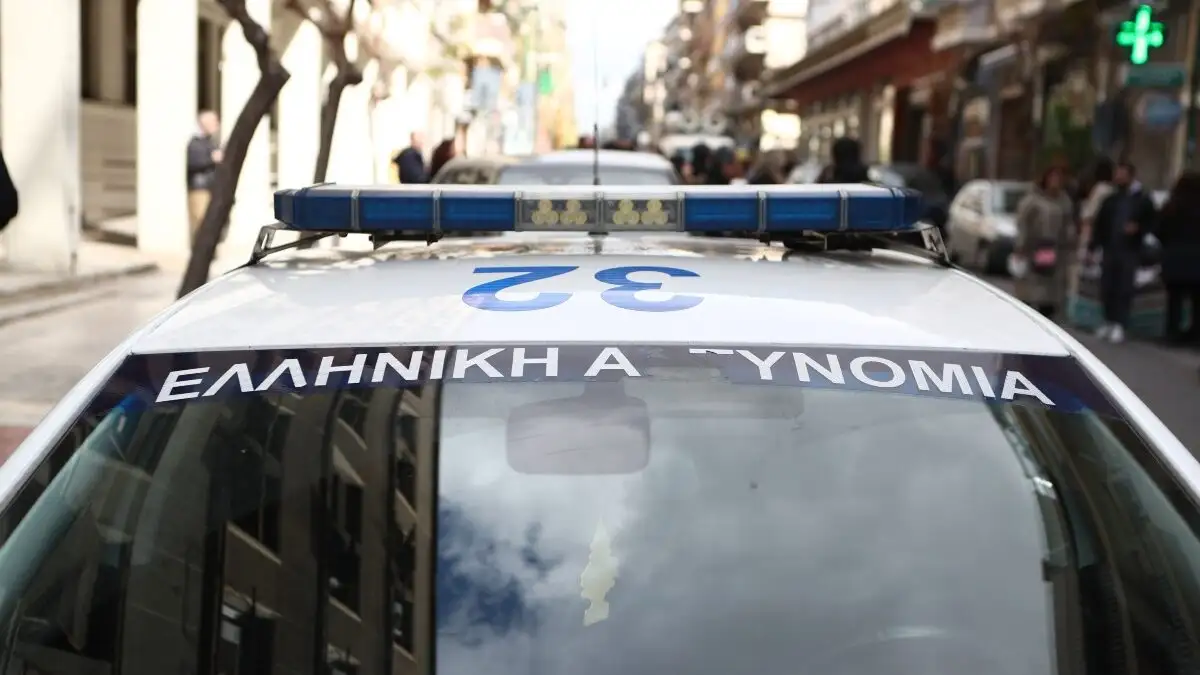 Θεσσαλονίκη ΤΩΡΑ - 44χρονος διέρρηξε αυτοκίνητο και τον πήρε ο ύπνος ...